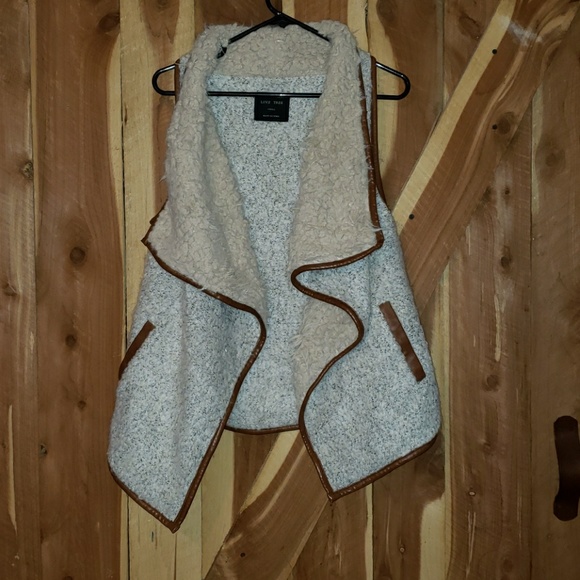 Love Tree | Jackets & Coats | Ladies Vest | Poshmark